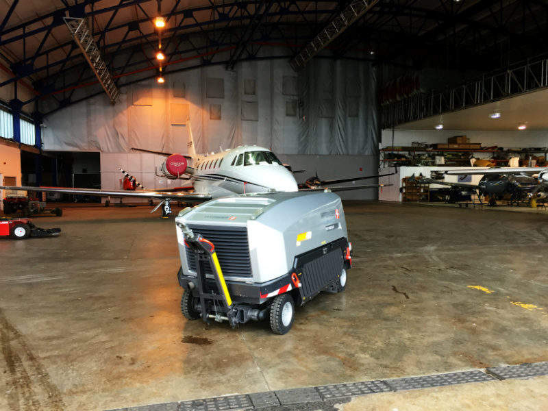 Hitzinger - Airport Technology