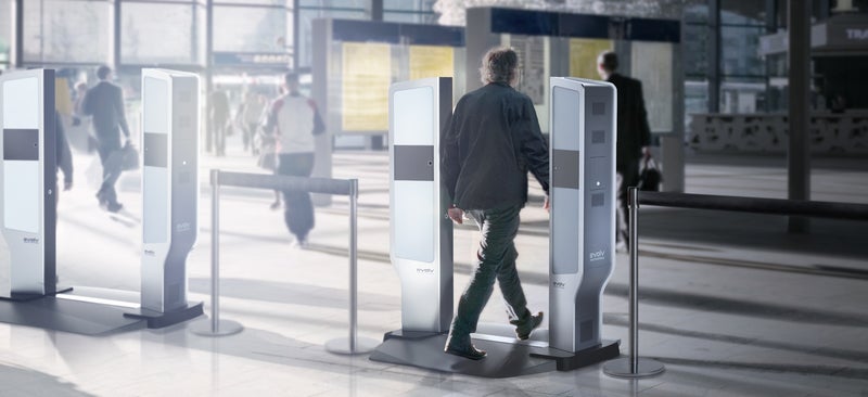 AI at airports: how is artificial intelligence speeding up security?