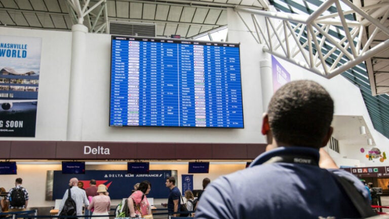 Daktronics - Airport Technology