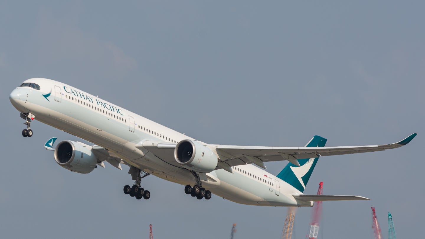 Cathay Pacific finds engine issues on 15 A350 jets
