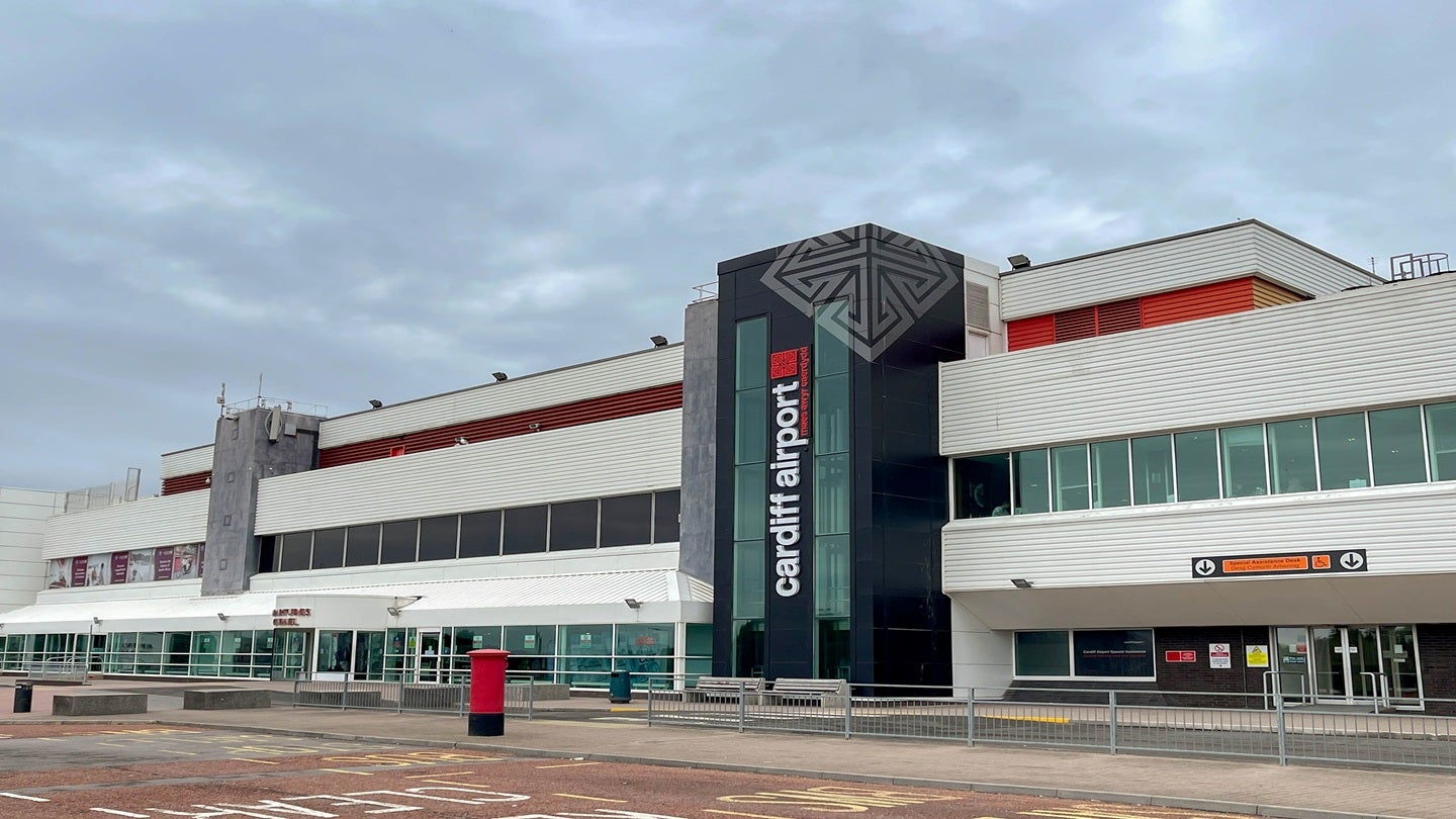 Cardiff Airport advanced technology centre plans gain approval