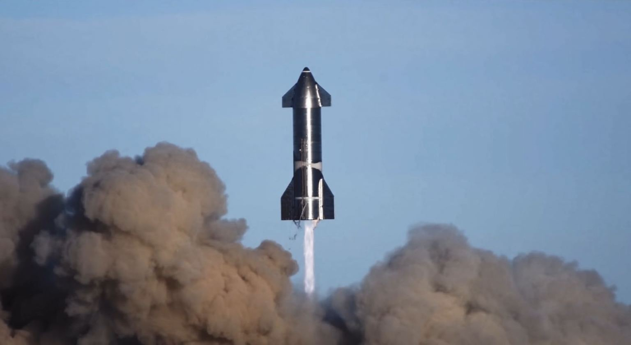 SpaceX’s Starship SN9 prototype rocket explodes on final descent
