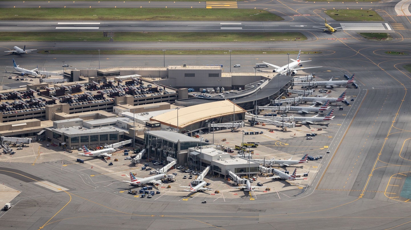 Sabre renews multi-year IT partnership with American Airlines