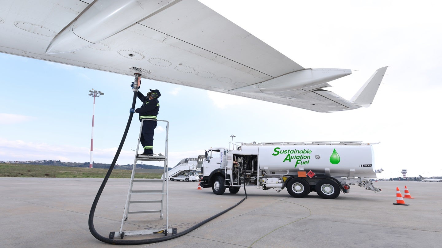 UK’s sustainable aviation fuel mandate comes into effect